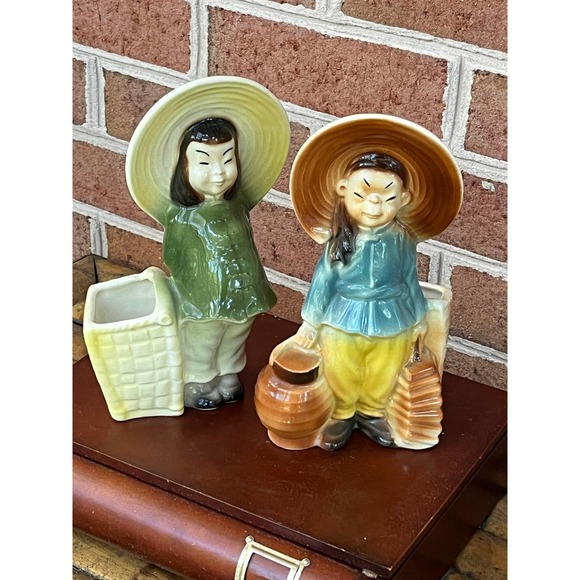 Royal Copley | Accents | Set Of Vintage Royal Copley Ceramic Planters ...